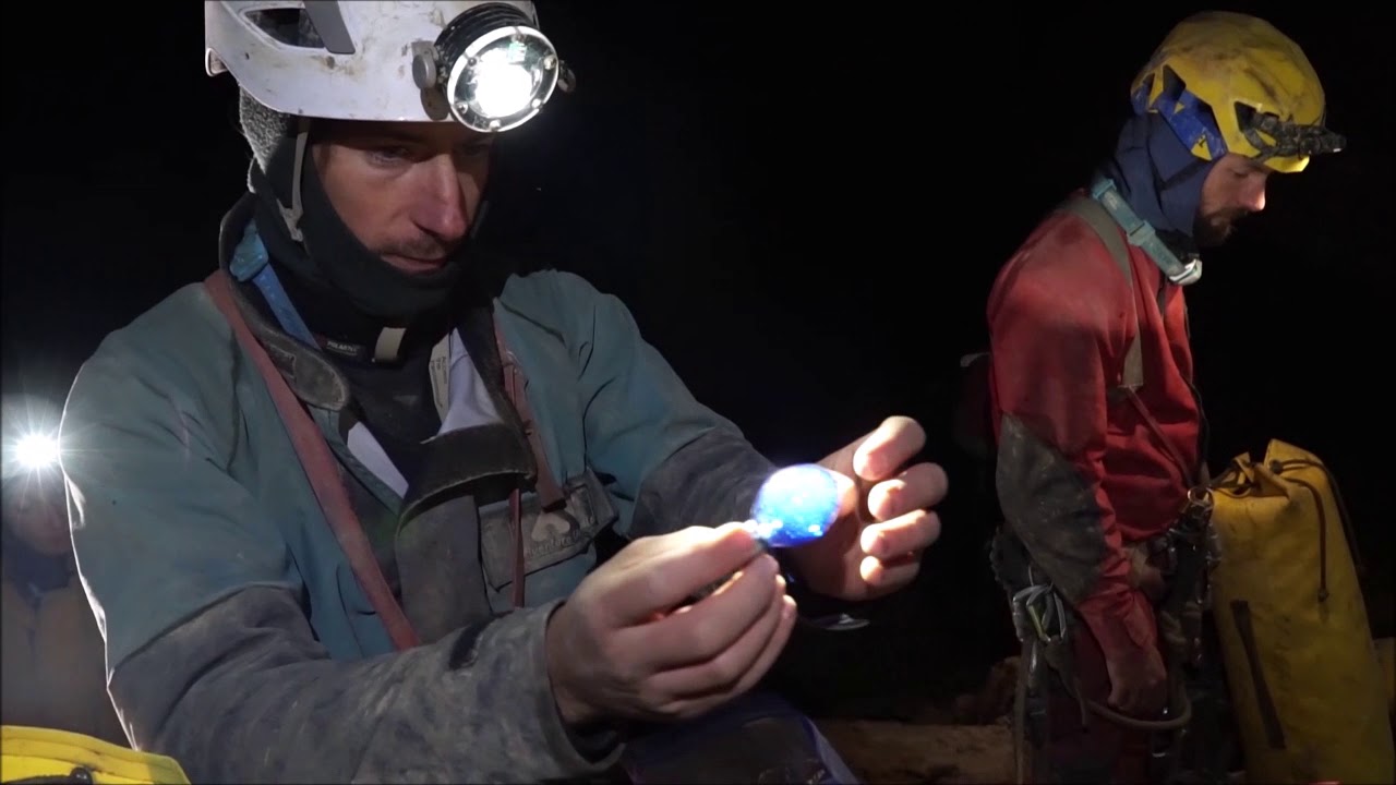 Robbie Shone - Veryovkina - the deepest-known cave in the world - YouTube