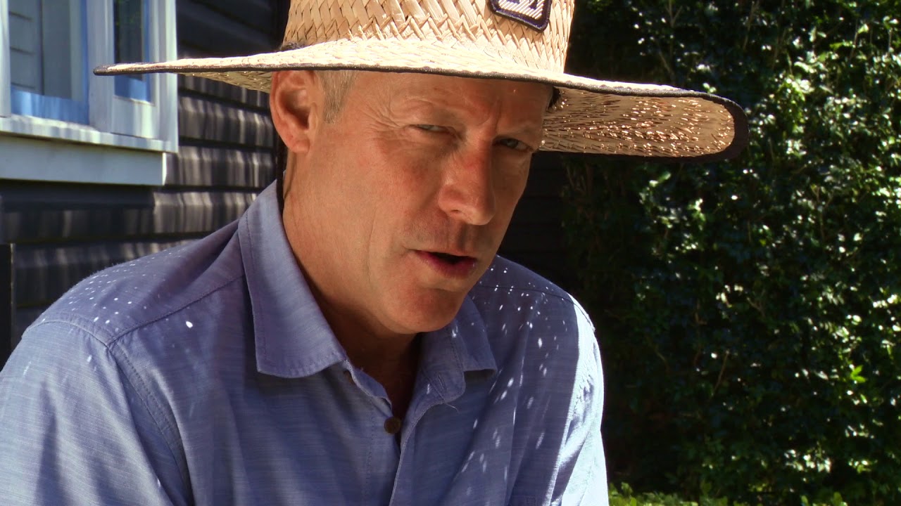 The Garden Gurus - Soil Booster - YouTube