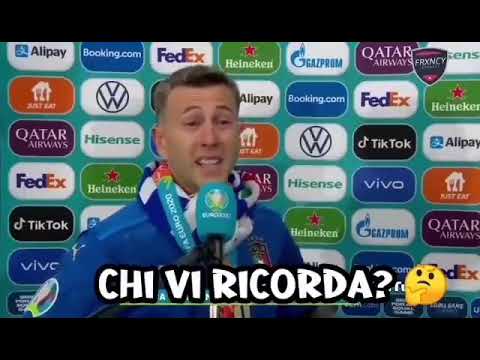 Bernardeschi Ricorda Zed di Scuola di Polizia? 😂