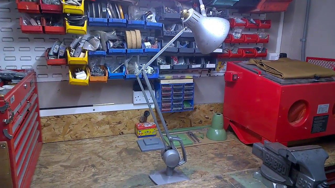 Hadrill & Horstmann Counterpoise Lamp Weight Removal. - YouTube