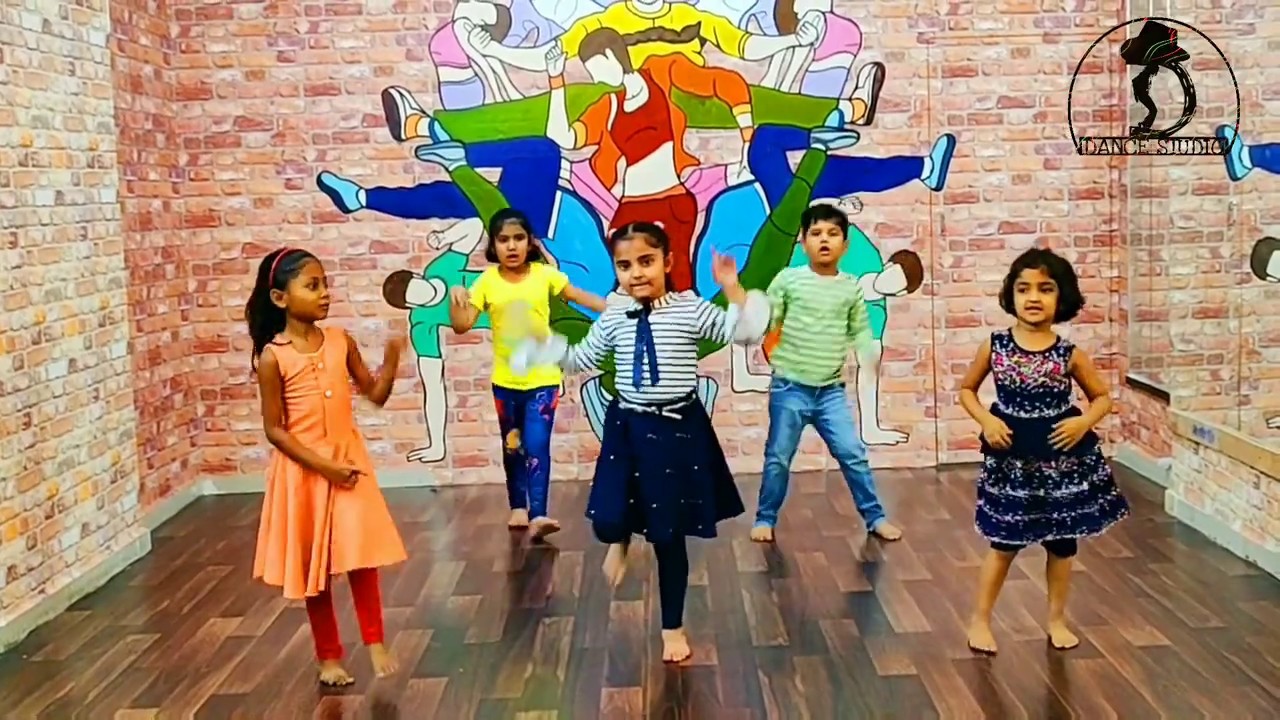 Tukur Tukur - Dilwale | Choreography Dazzle Dance Studio - YouTube