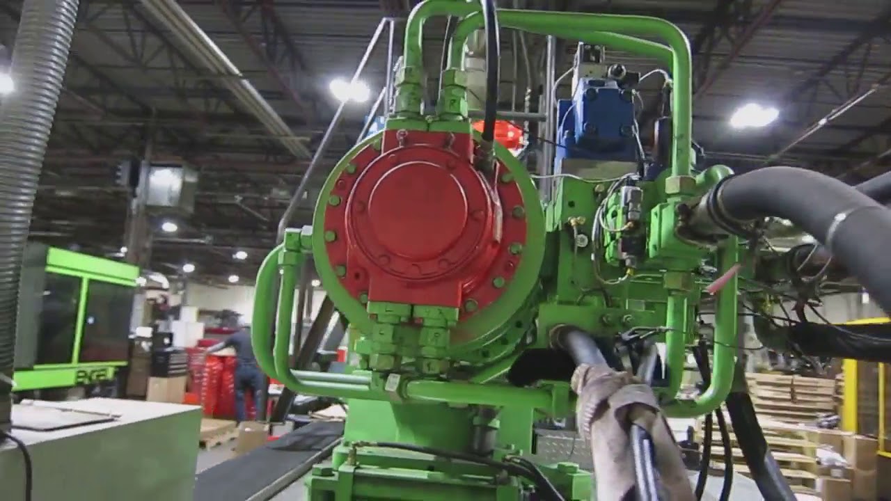 1999 Used Engel Plastic Injection Molding Machine ES7000750 - YouTube