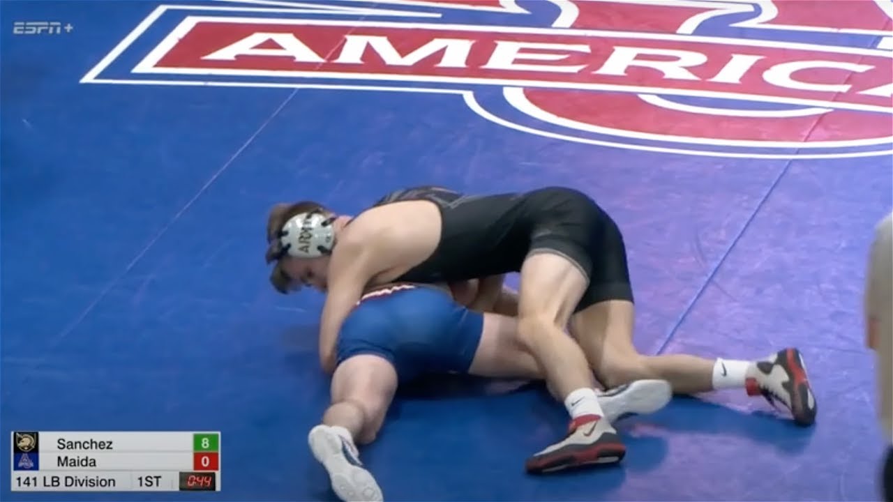 141lbs Julian Sanchez (Army) vs Jack Maida (American) - YouTube