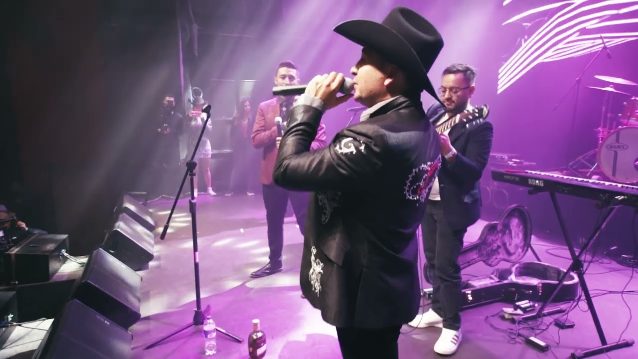 Edwin Gaona - Yo Ya No Vuelvo Contigo (En Vivo) - YouTube