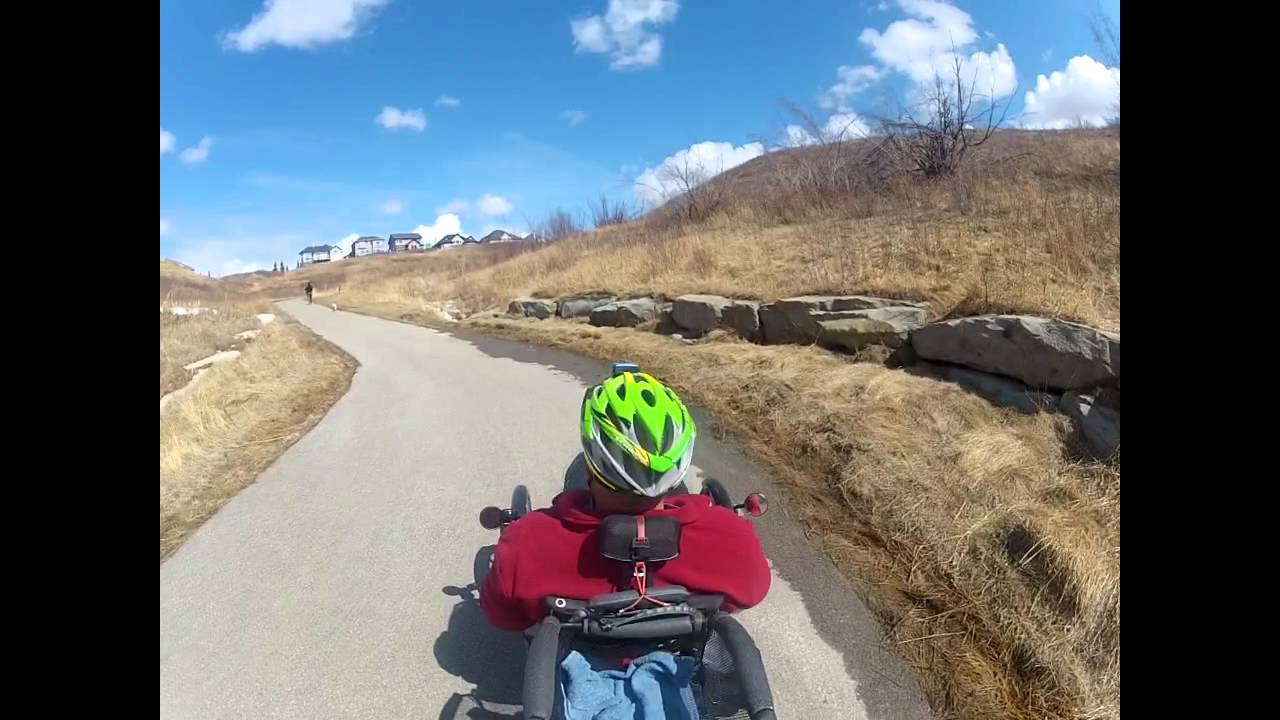 From Fish Creek Park to Cranston on Calgary's bike trails. - YouTube