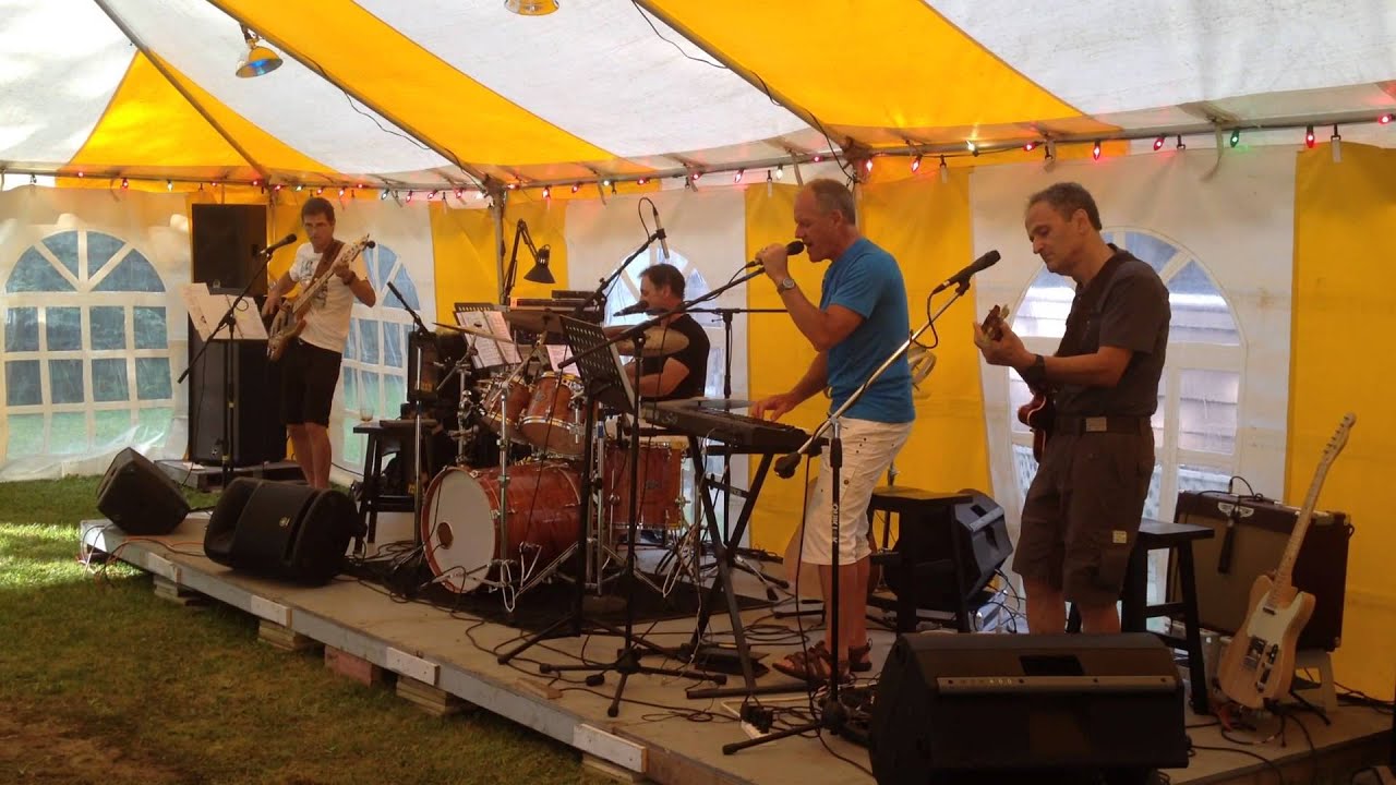 DEFROST : Dan (Drum,Vocal), Gerry (Guitar, Keyb), Sylvain (Bass ...