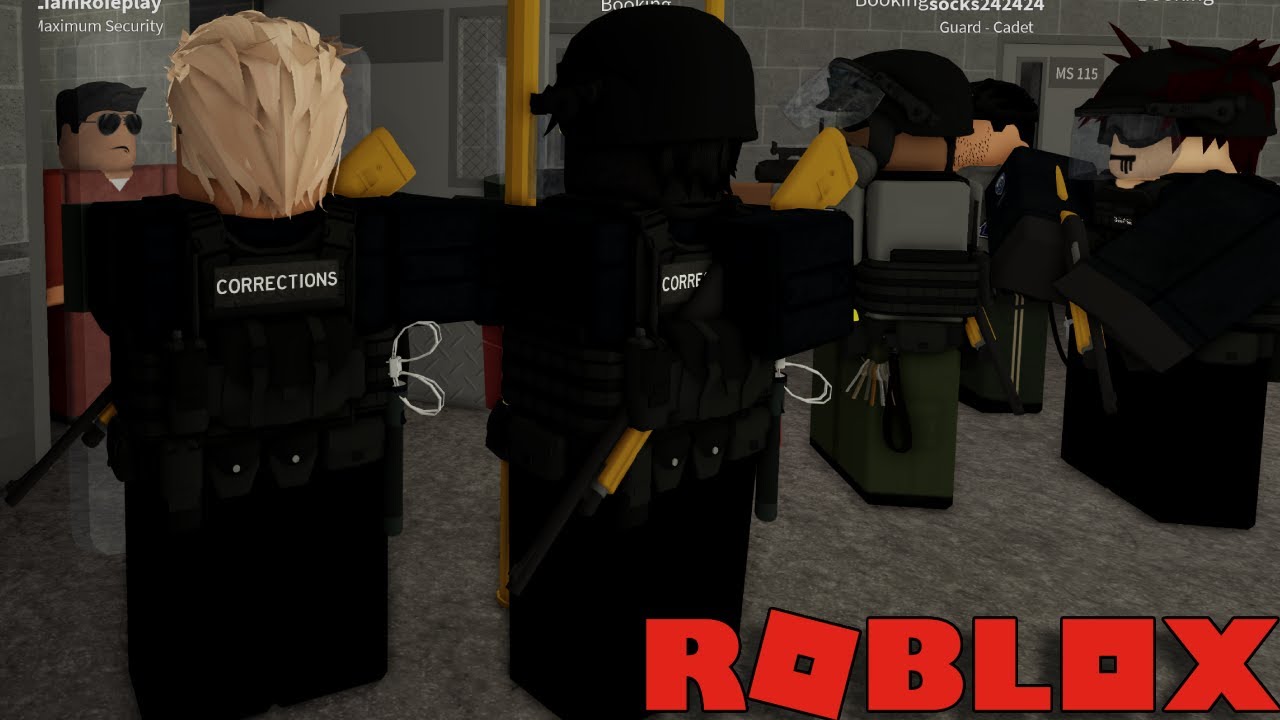 Uncooperative Inmate vs Cell Extraction Team!! - YouTube