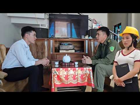 Hang found it strange when Mui asked Nhat what her liked, but Mui gave a valid reason.