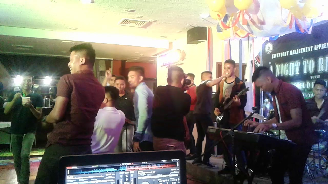 LIVE BAND SET UP. powered by RED LIGHTS AND SOUNDS - YouTube