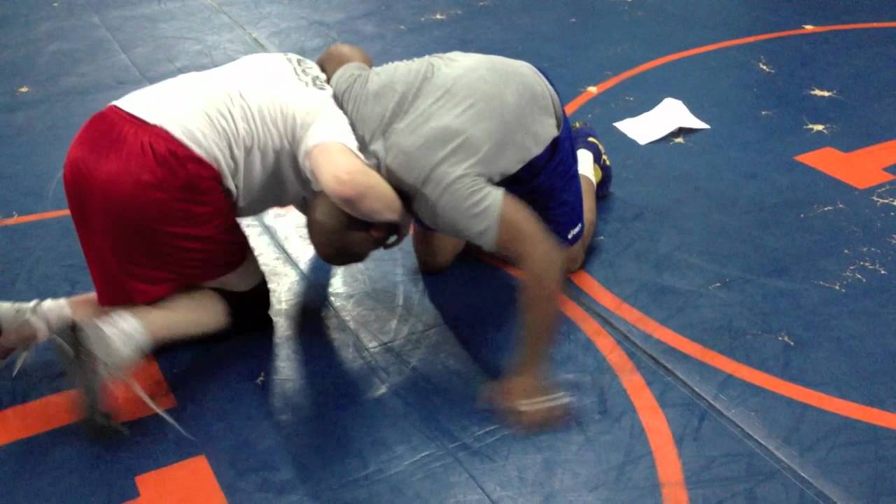 Wrestling move from bottom - Head-catch Garzone - YouTube