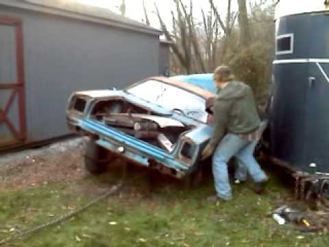 How to pull a rear end redneck style - YouTube