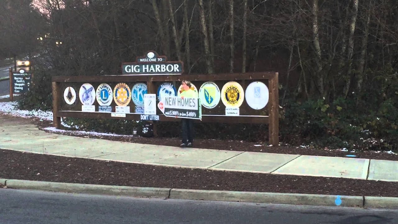 Best Sign Spinner in Gig Harbor WA. Creativeads.biz - YouTube