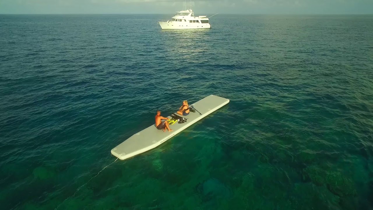 8.5mtr Straight Pontoon Diving - YouTube