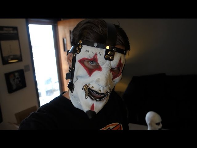 Jim Root 2022 Mask