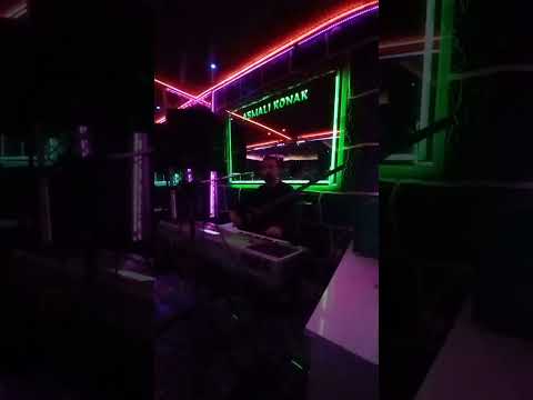 havalar soğudu giydim hırkamı(ADEM KILIC)