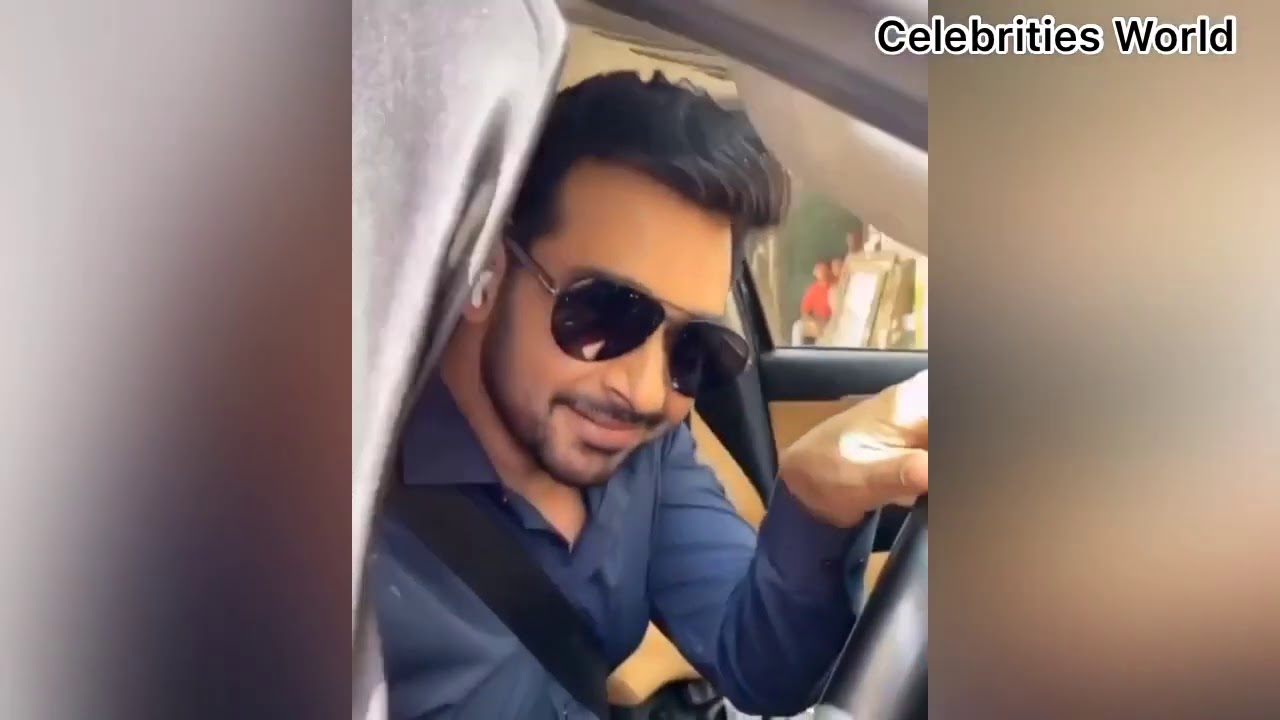 Pakistani Actor Yasir Hussain Spotted Faysal Qureshi At a Market - YouTube