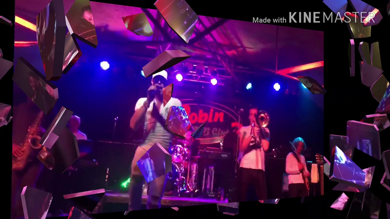Johnny 2 bad live @ robin 2 - YouTube
