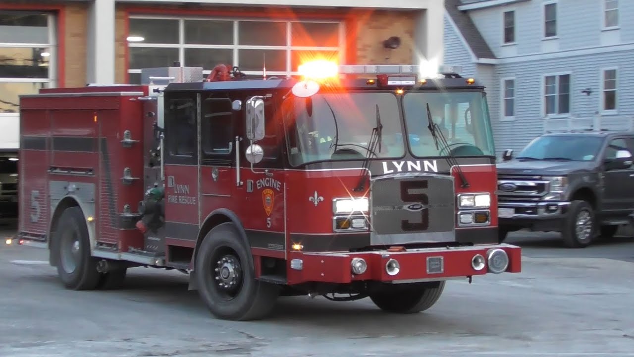Lynn, MA Fire Department Engine 5 Responding - YouTube