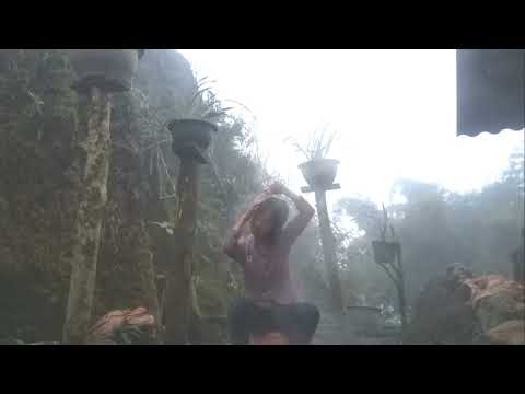 me nguam hluas nkauj hmoob toj siab da dej