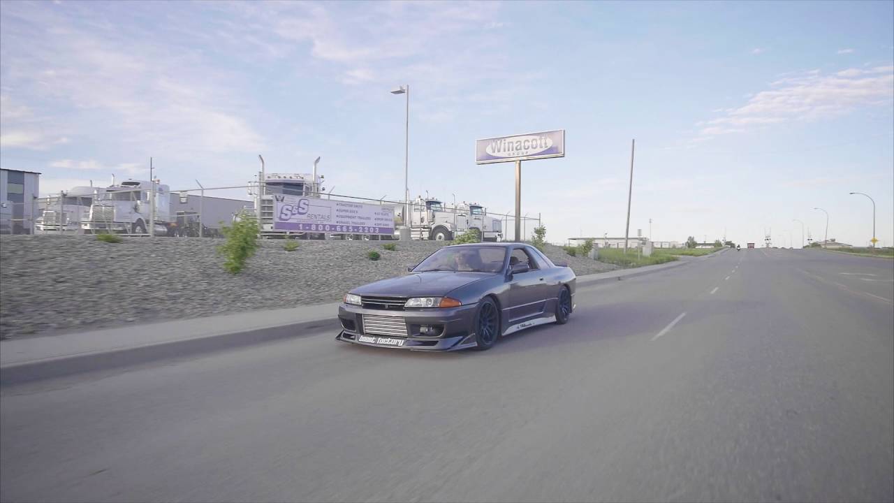 Clean Skyline R32 GTR - YouTube