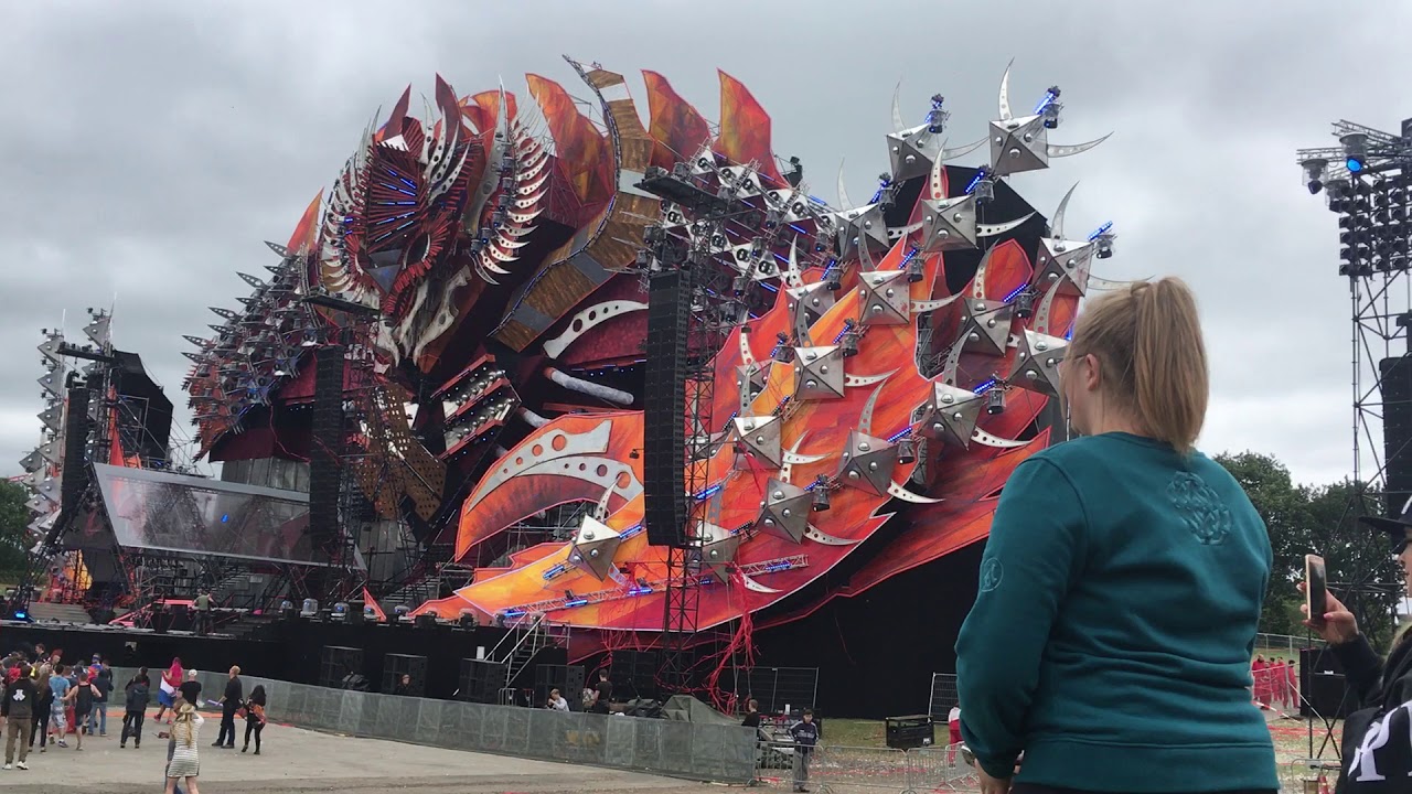 Zazafront. Red Stage. Defqon.1 2018 - YouTube