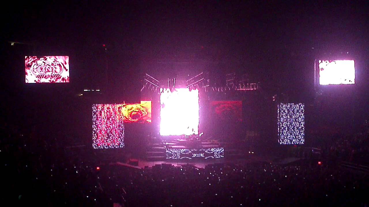 GnR - Live - Part 1 - YouTube