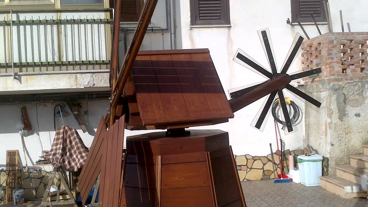 Wooden homemade windmill - YouTube