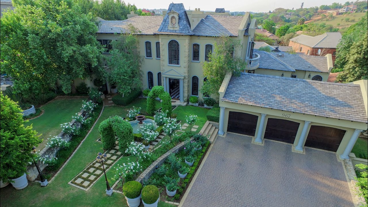 Featherbrooke Estate R8 900 000 - YouTube