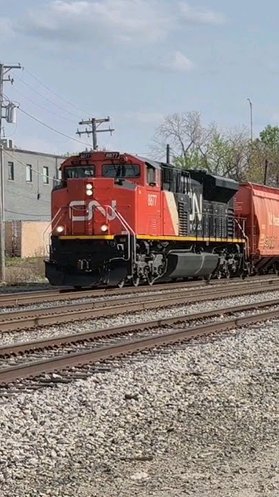 CN 8877 leads a Grain train past LaGrange! - YouTube