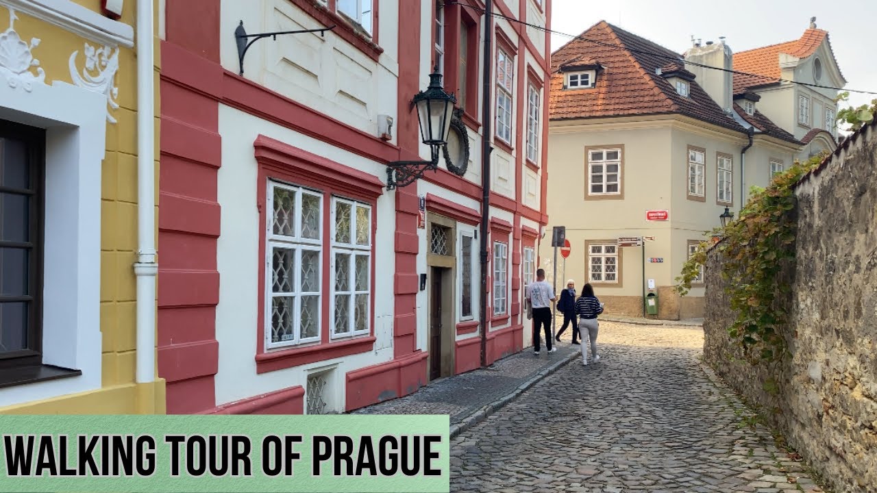 A Serene Stroll Through Prague: Novy Svet street to Loreta Square - YouTube