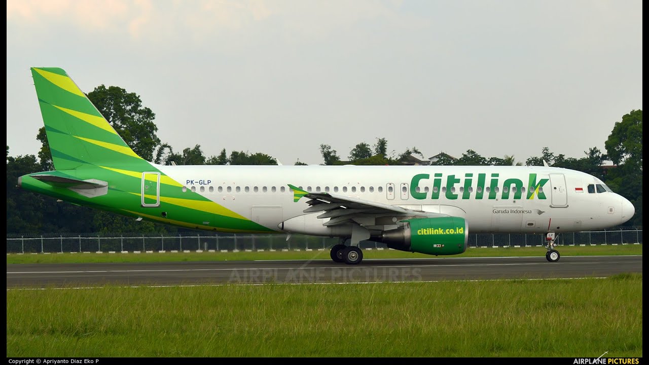 LIVE CITILINK BANDUNG-UJUNG PANDANG QG532 A320-214 - YouTube