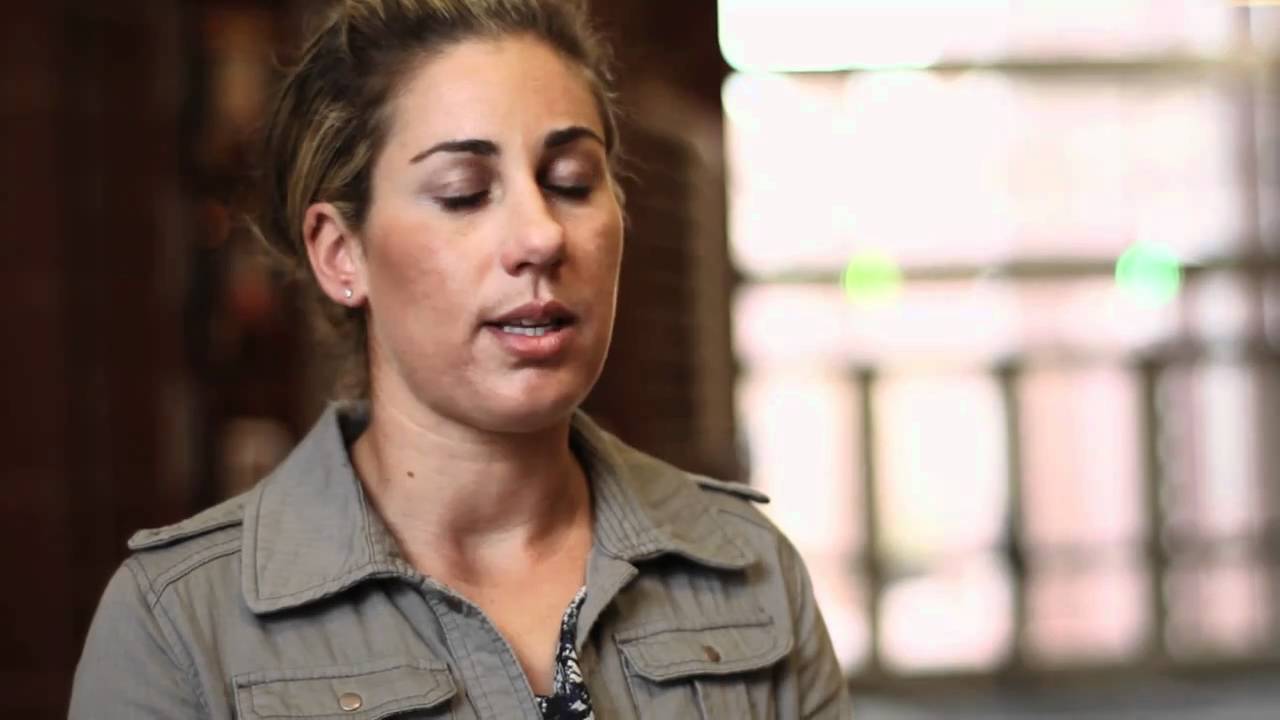 Krista Vansant - 2010-11 Gatorade National Volleyball Player of the ...