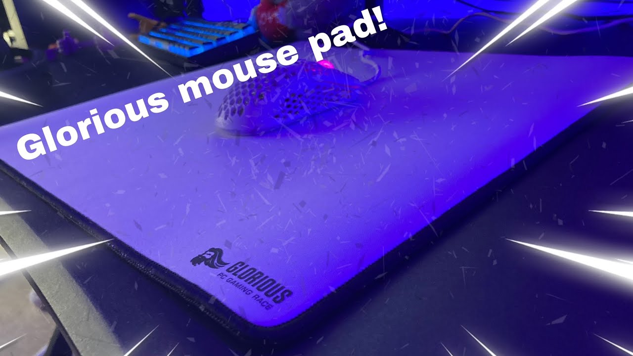 Reviewing the glorious XL heavy mouse pad! - YouTube