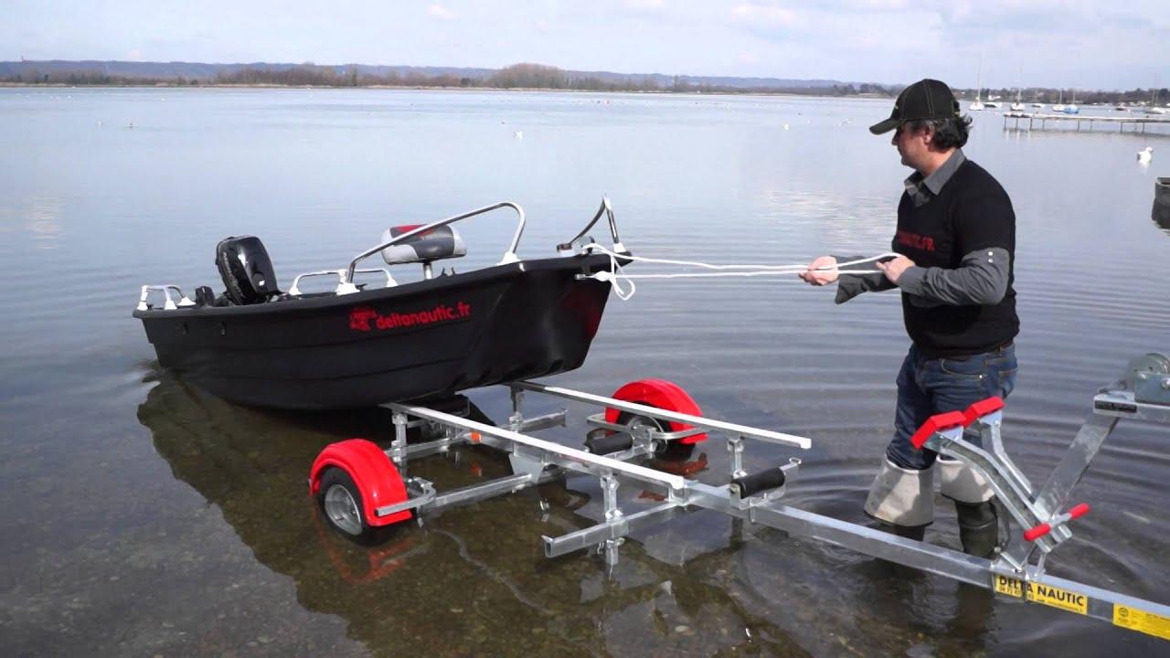 Etape 4 : mise à l'eau de la barque Delta Nautic - YouTube