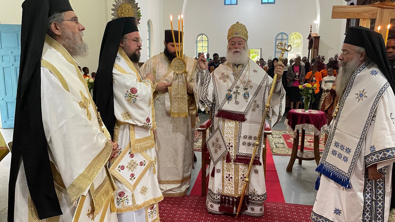 Χειροθεσίες κληρικών και κουρά μοναχού στην Ι.Επισκοπή Αρούσας και ...