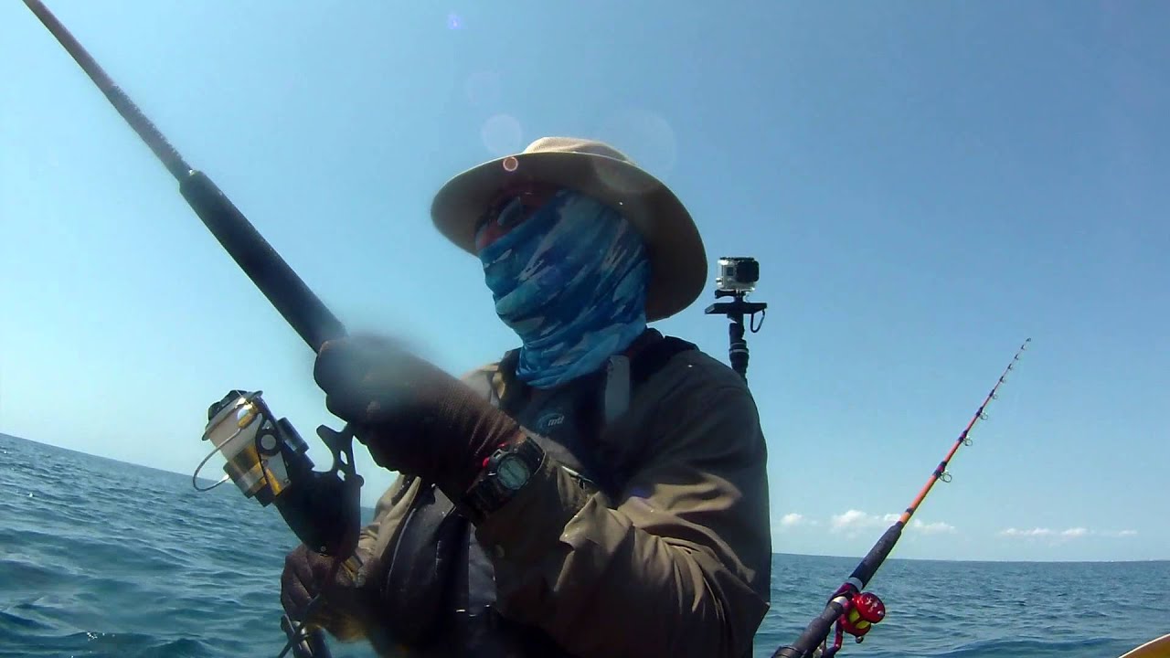 Fin Nor Offshore Screaming Drag Compilation - YouTube