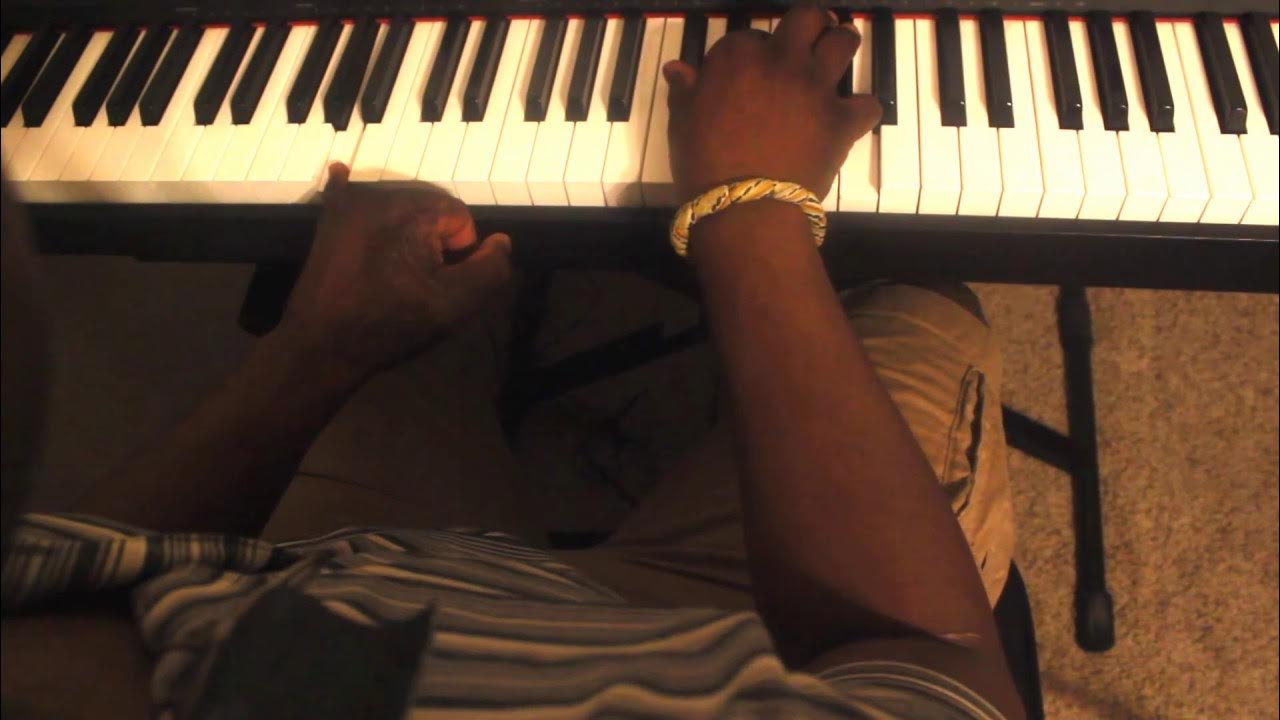 Part 2 Kay Benyarko Classic Highlife piano Tutorials - Ghana Nyigba (K. Tibu) - YouTube