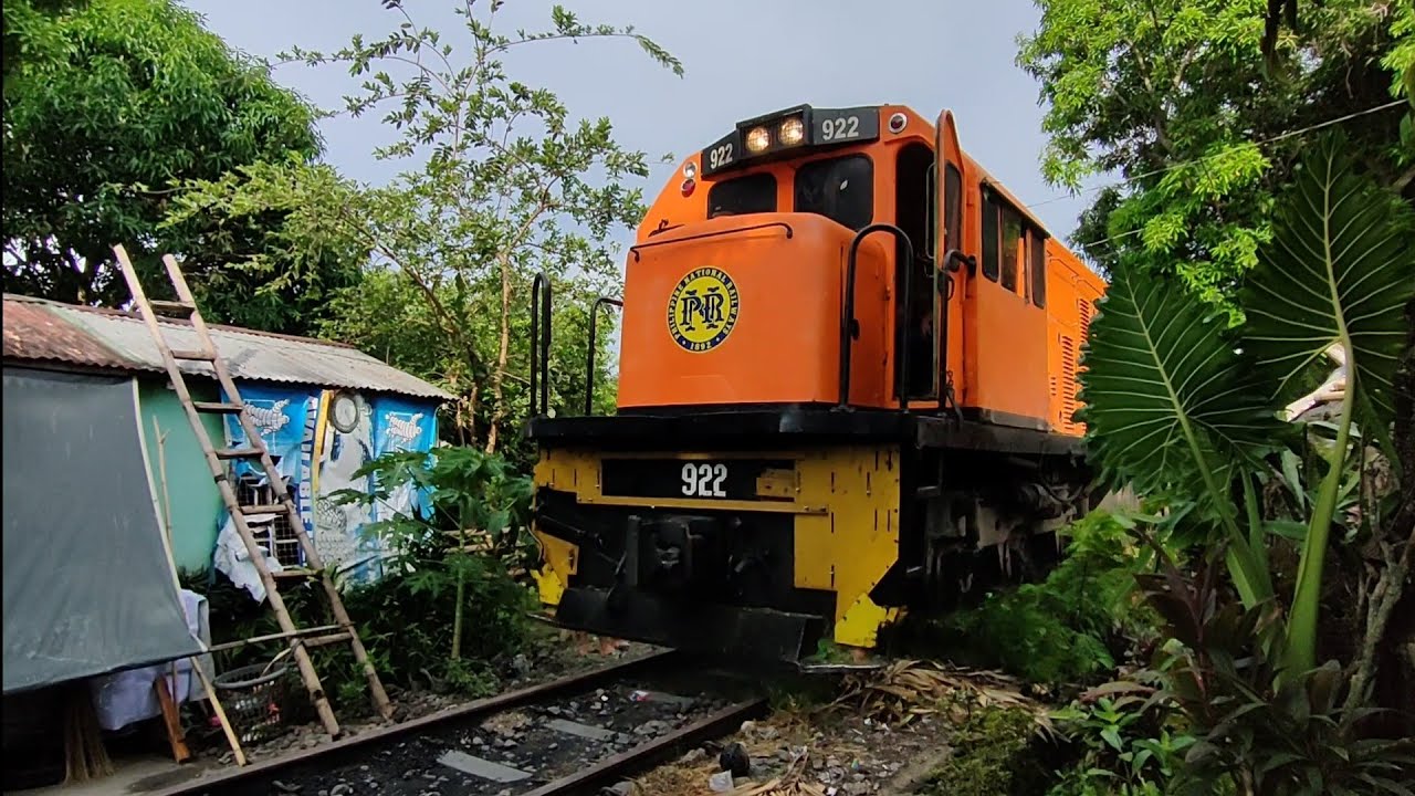 PNR DEL 922 as Maintenance Train (Gumaca, Quezon) || Northbound - YouTube