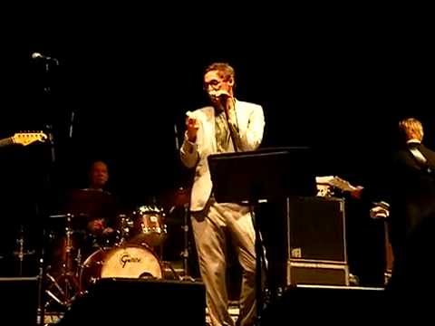 Reeperbahn [Olle Ljungström] - Upptäck Din Kropp (live @ Gasklockorna, Gävle 20.08.2010)