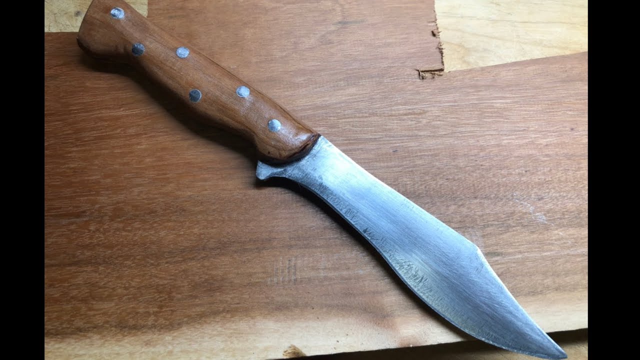 Building a Bowie knife - YouTube