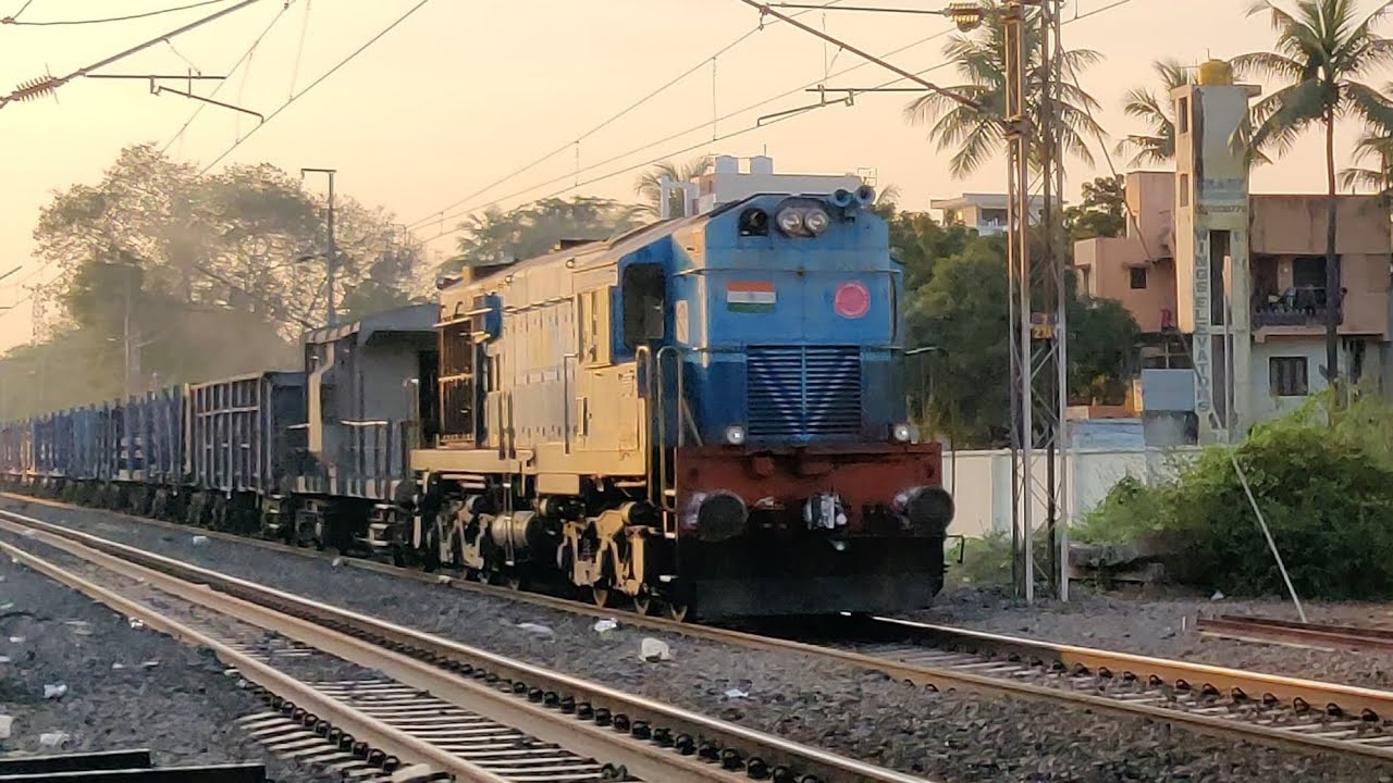 😲1st Time on YouTube | 💙TNP WDM3A push Pull short bobyn wagons | meets ...