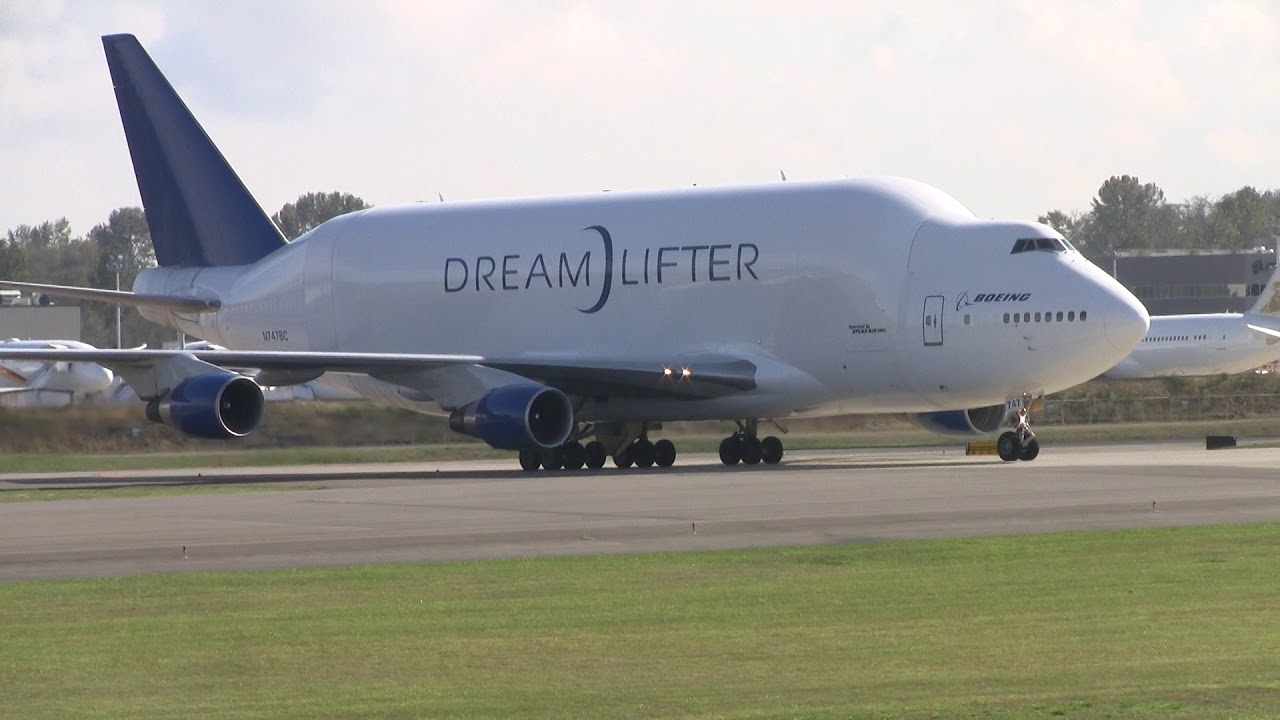 Boeing Large Cargo Freighter - YouTube