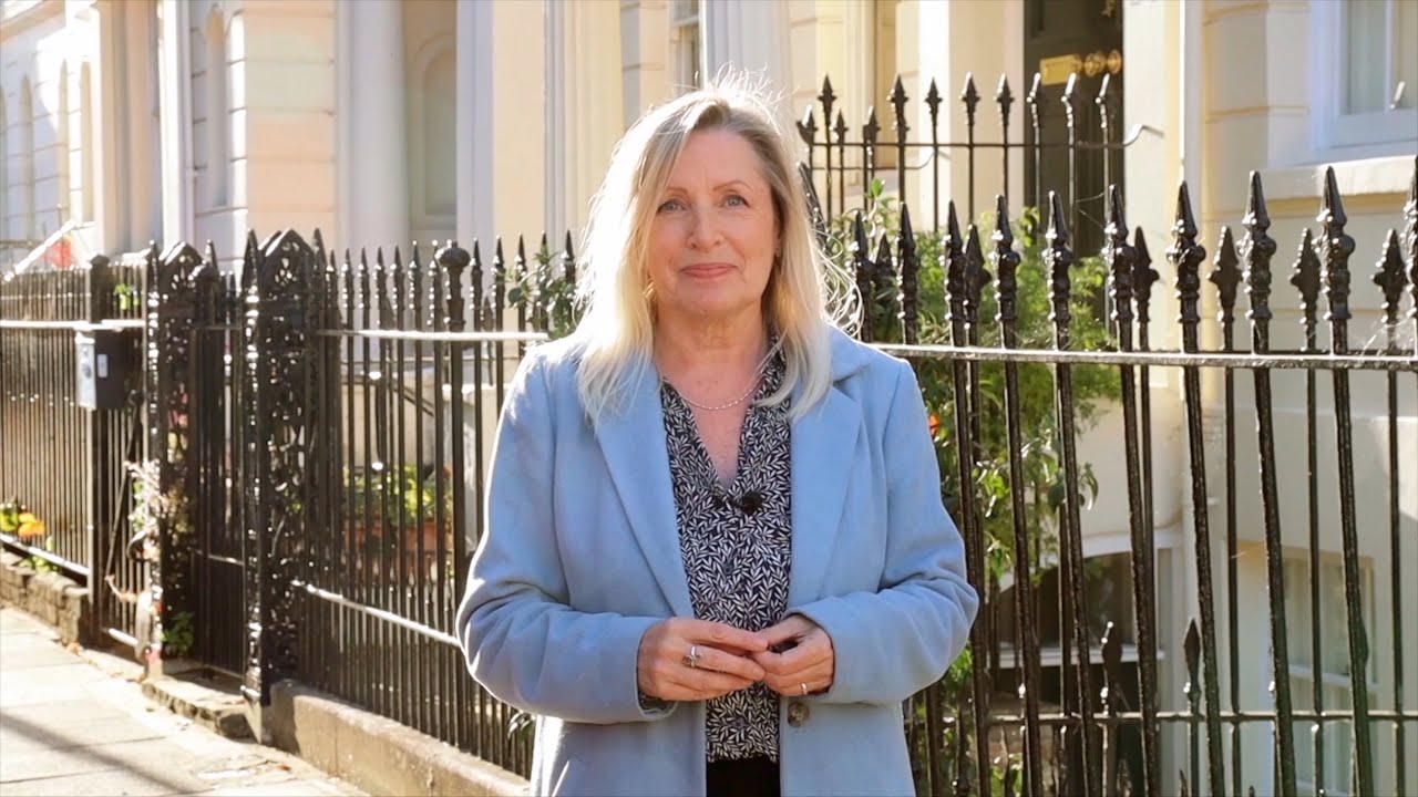 Lesley Reeves - SLR Wealth - YouTube