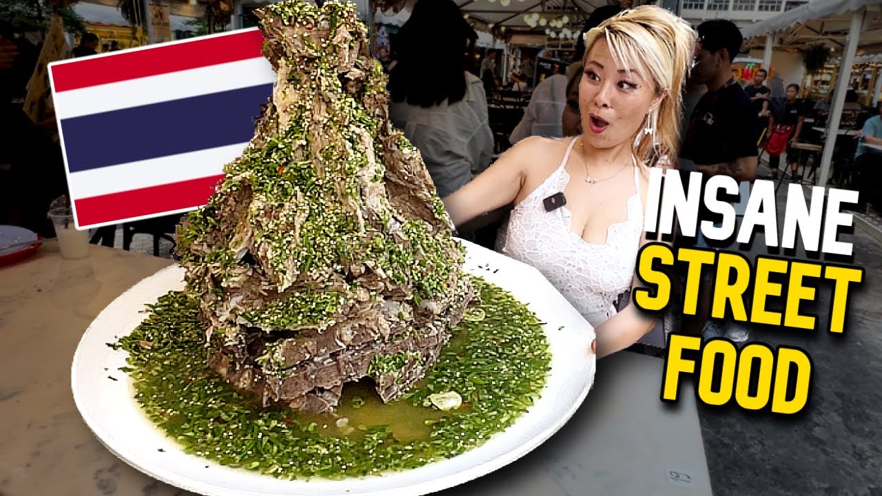 MOST INSANE STREET FOOD IN THAILAND!! VOLCANO RIBS "LENG ZAPP" at Jodd ...