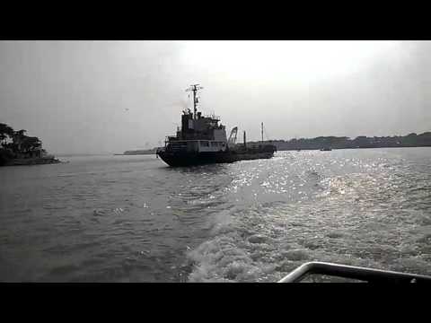 MV Green Line 2 leaving Barisal - YouTube