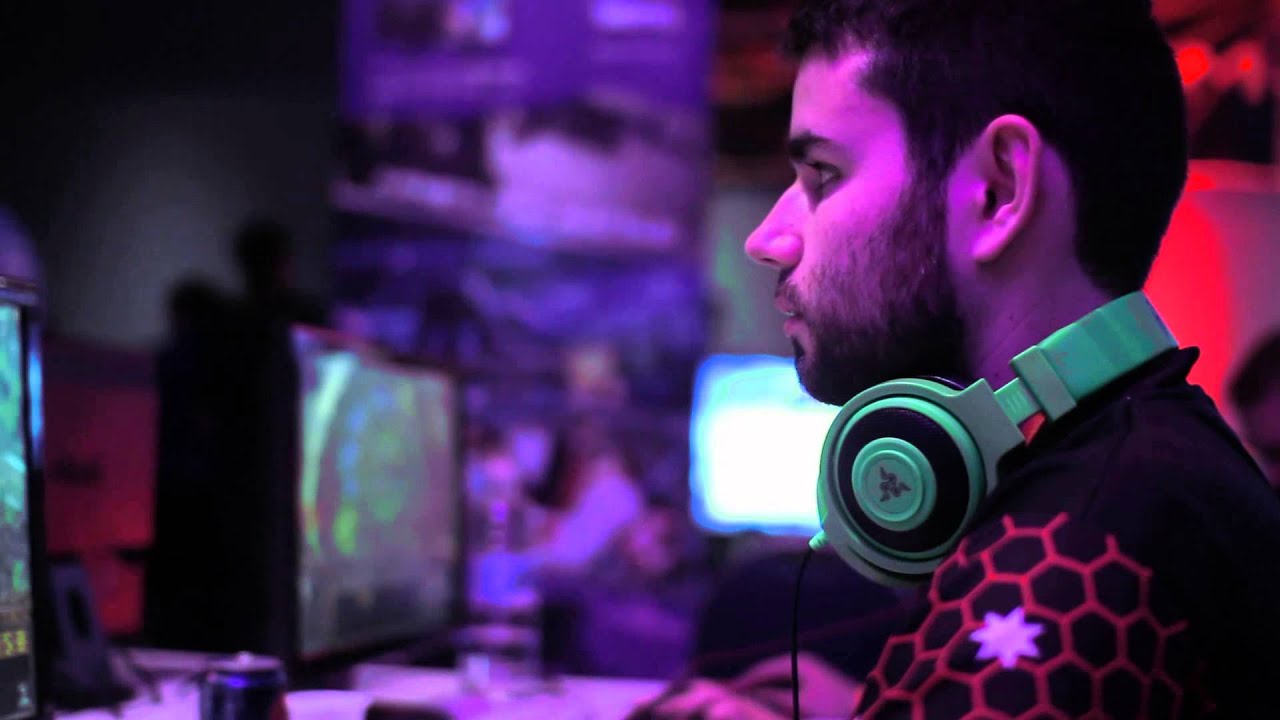 Frenetic Array at ACL Brisbane - YouTube