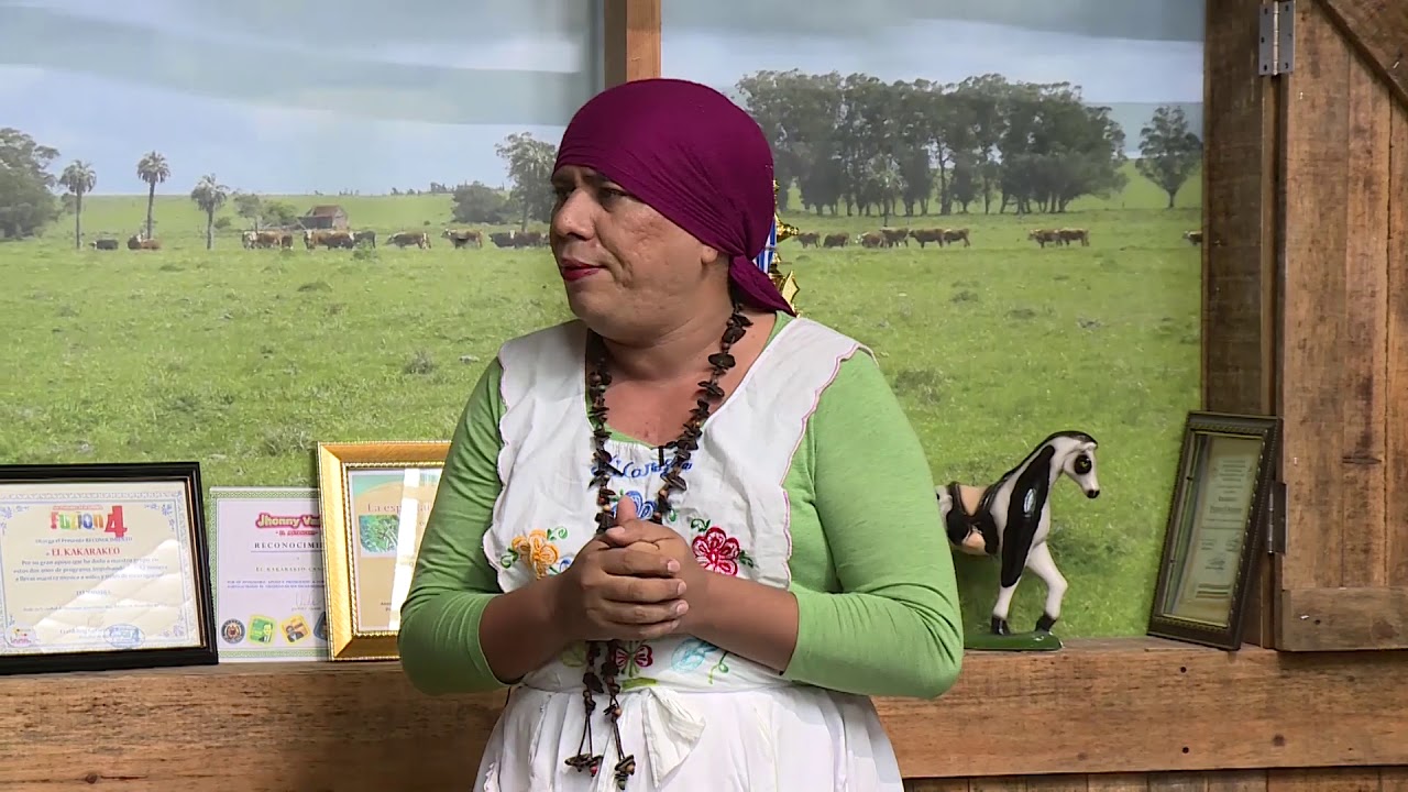 LA LENCHA CONTANDO SU EPOCA DE FIESTA - YouTube