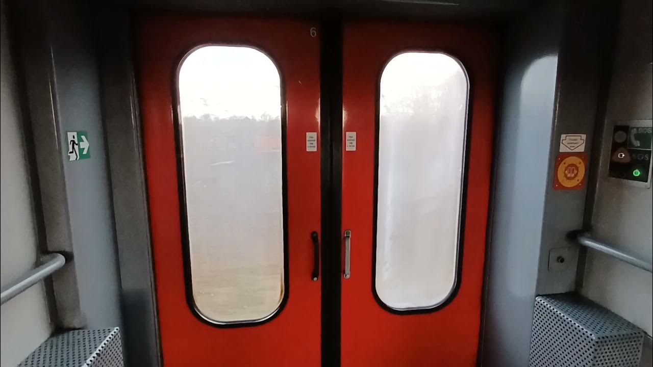 EN57-2028 (Ex.EN57-1484) PolRegio Tarnów - Bogumiłowice. - YouTube