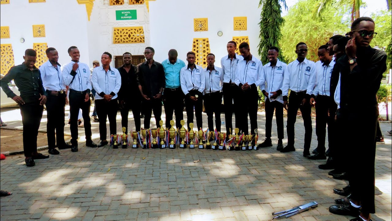 MMUST CHOIR - MUTHONI KIFAGIO BY KARISH - YouTube