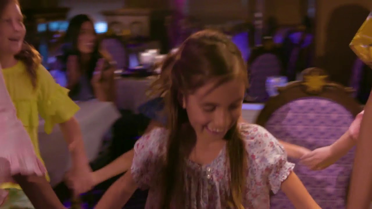 Captain Minnie Mouse - YouTube